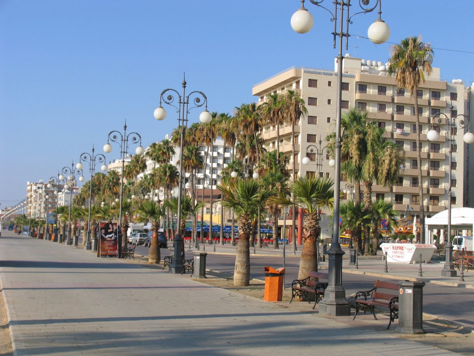 εμπορικο κεντρο λαρνακας - Larnakaonline.com.cy