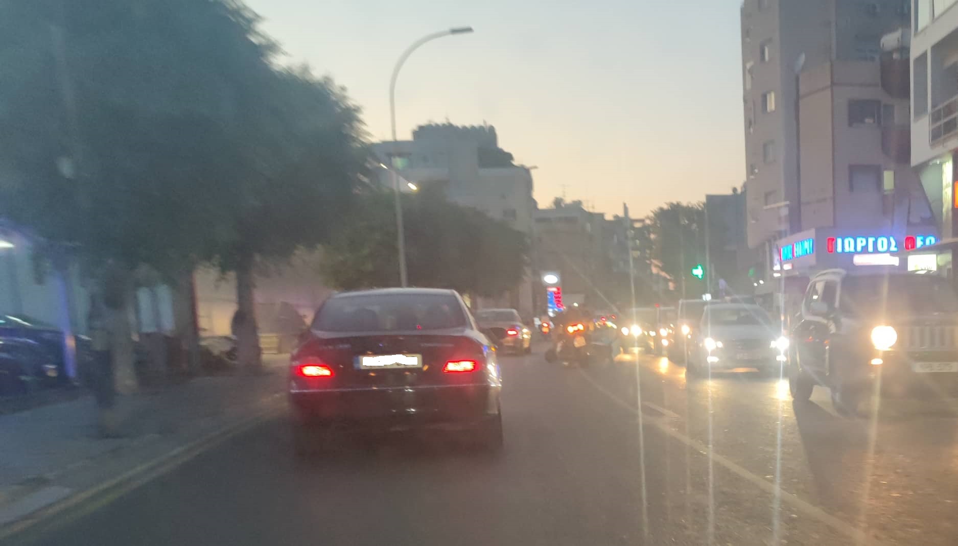 ΤΩΡΑ: Τροχαίο στη Λάρνακα - Όχημα συγκρούστηκε με μηχανή ...