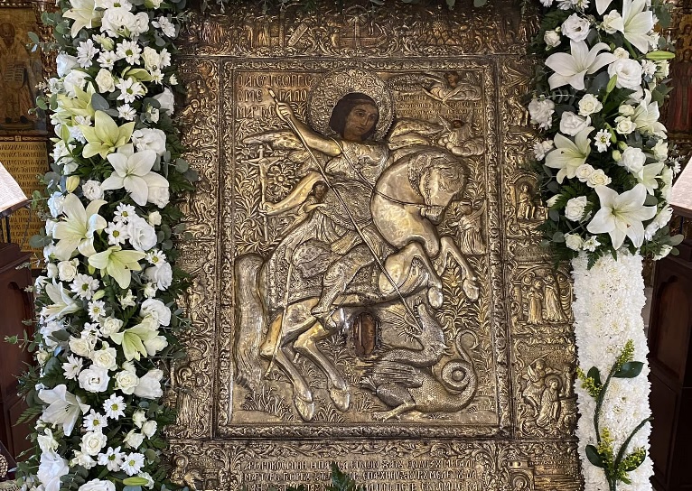Ο Βίος του Αγίου Γεωργίου του Τροπαιοφόρου και η ανακομιδή των λειψάνων ...