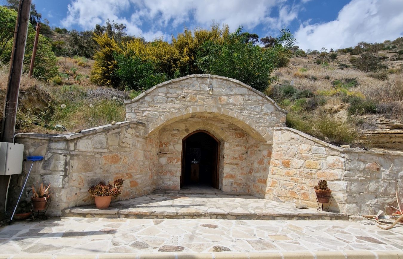 Συντήρηση για το εξωκλήσι της Αγίας Αικατερίνης στην Ορόκλινη (φώτο ...
