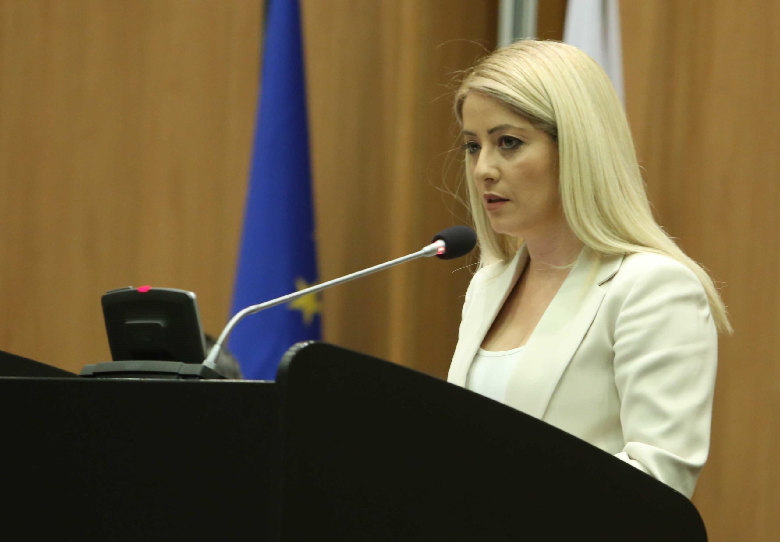 ΑΝΝΙΤΑ ΔΗΜΗΤΡΙΟΥ - Larnakaonline.com.cy