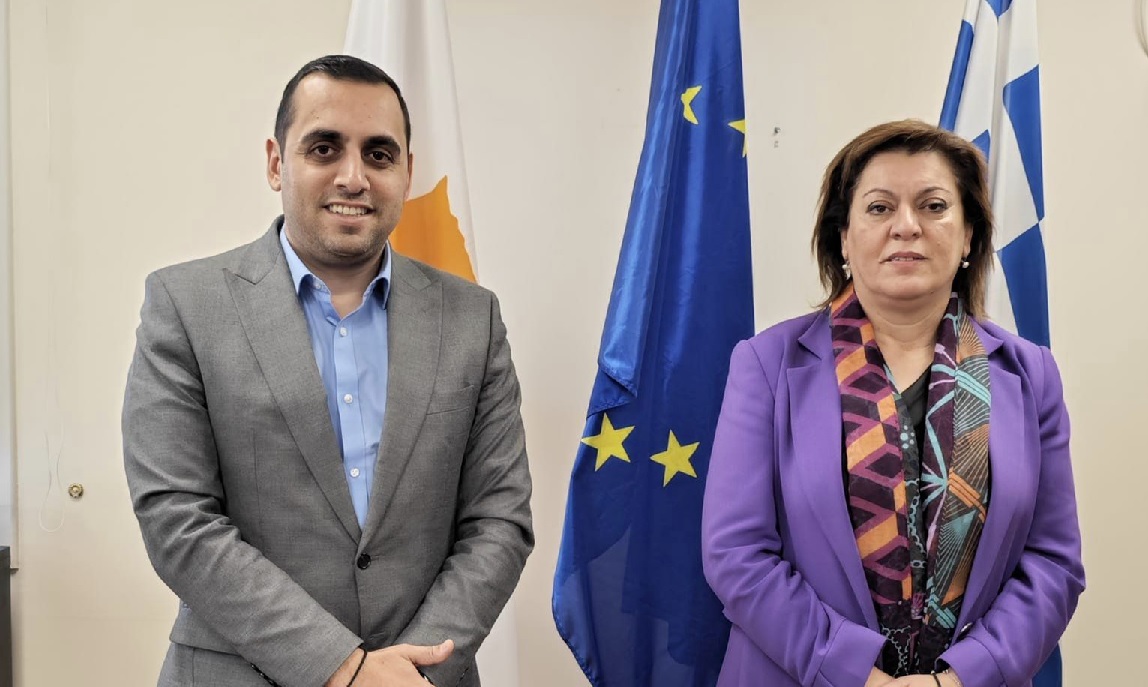 Αποστόλου: Με την Υπουργό Παιδείας για τη Σχολή στη Λάρνακα και την ...