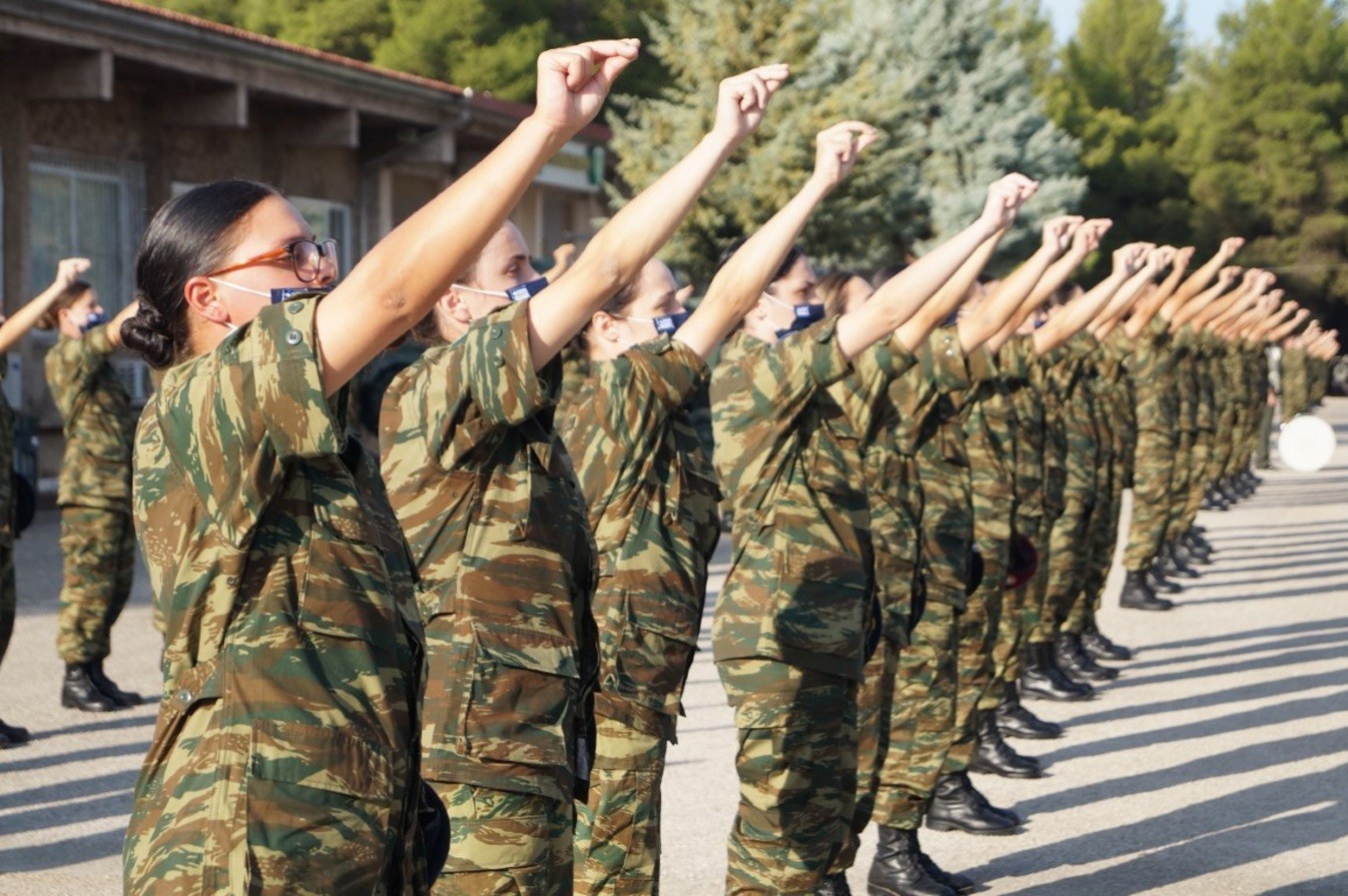 Γυναίκες στο στρατό: Εξήγγειλε εθελοντική στρατιωτική θητεία για ...