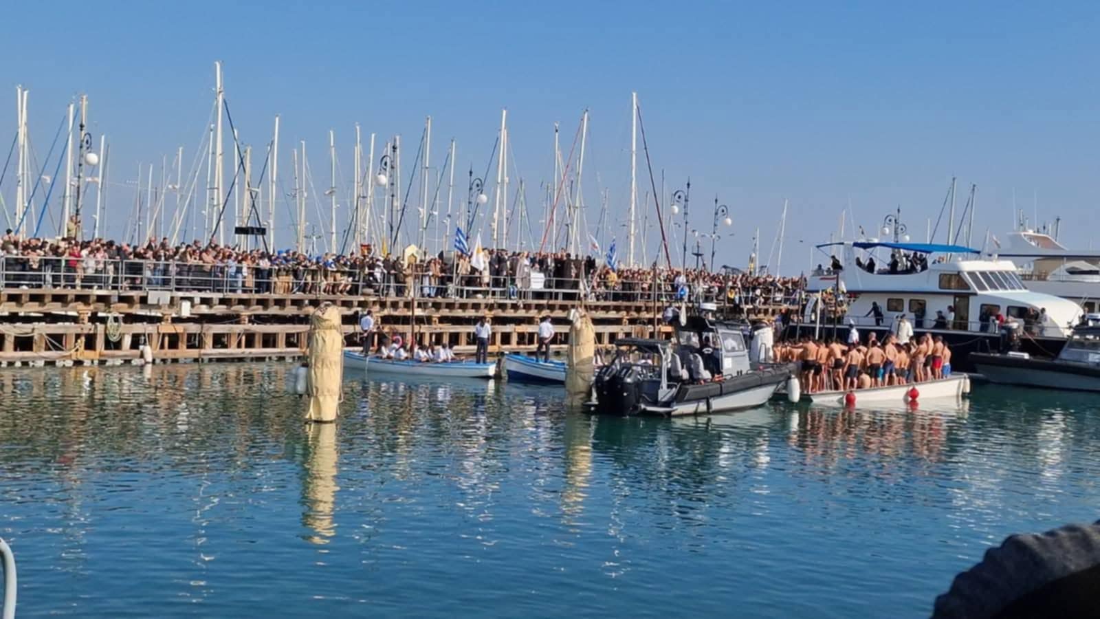 ΘΕΟΦΑΝΕΙΑ 1 - Larnakaonline.com.cy